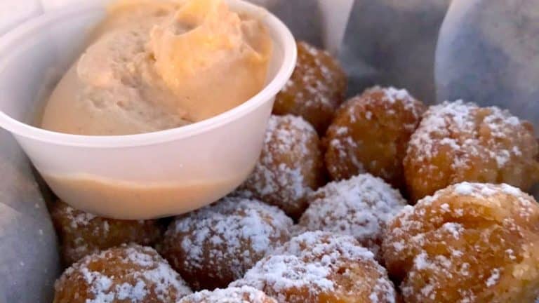 4 Rivers Cantina Barbacoa Food Truck Review • WDW Vacation Tips