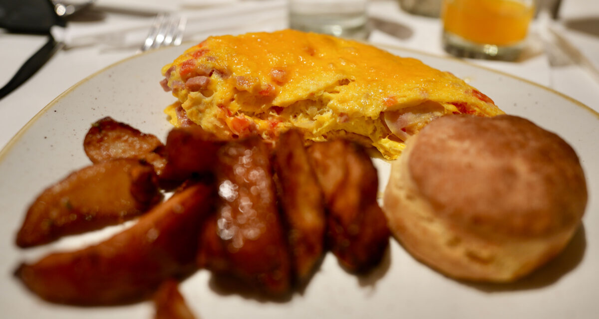 Steakhouse 71 Breakfast Review - WDW Vacation Tips