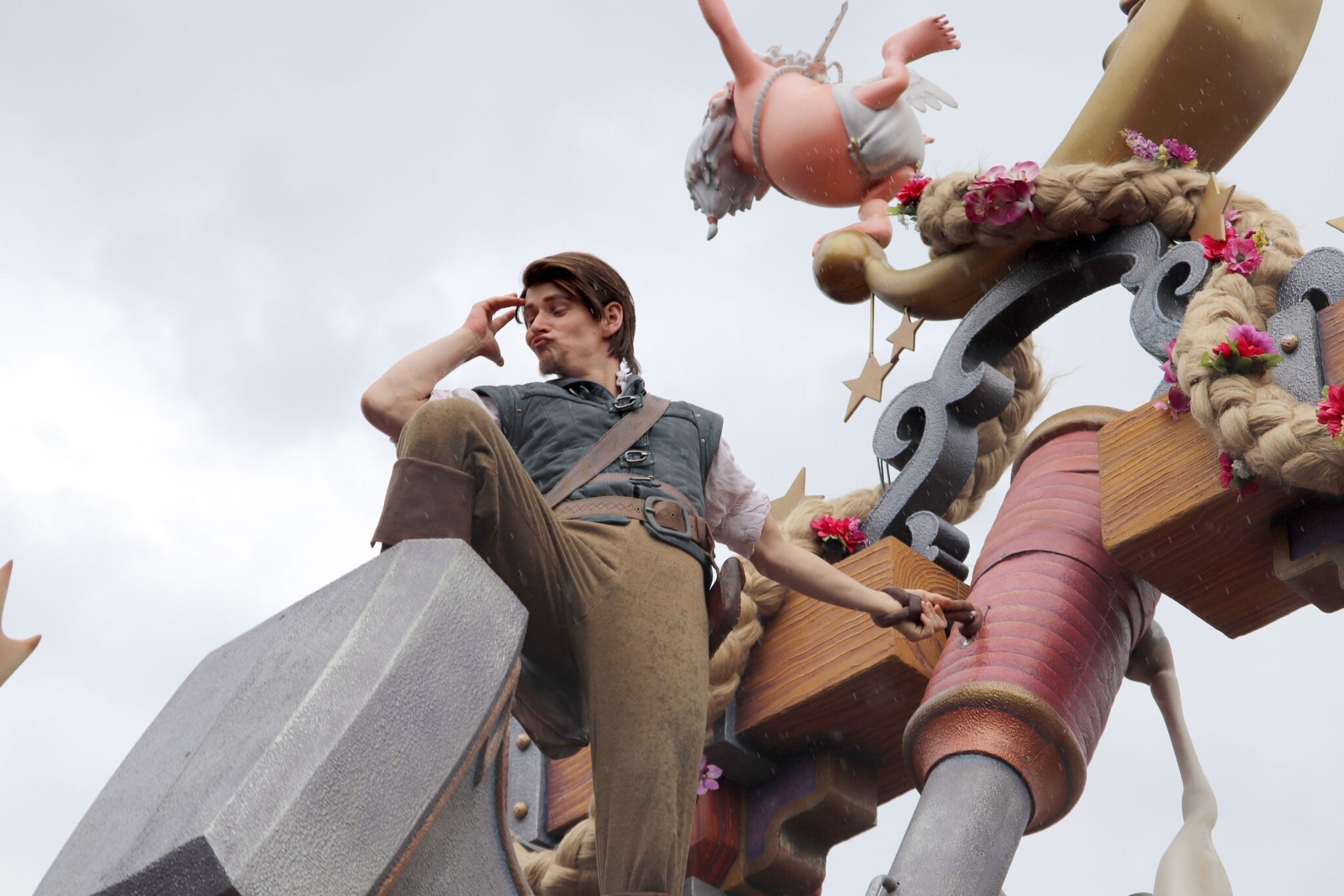 The Good, The Bad, and The Ugly About Meeting Flynn Rider in Disney ...